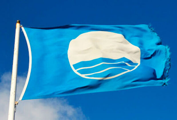 La Janda revalida sus playas con Bandera Azul en 2026 ...